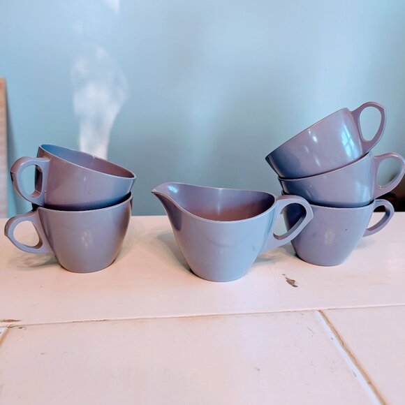 Melmac Royalon | Dining | Lot 6 Vtg Melmac Royalon 34 Corsage Purple ...